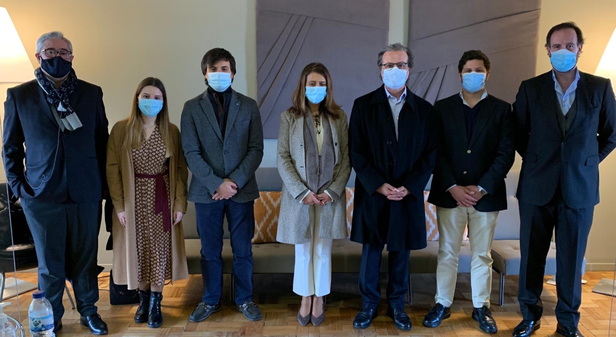 ANPL constituída para promover e defender profissionais liberais ...